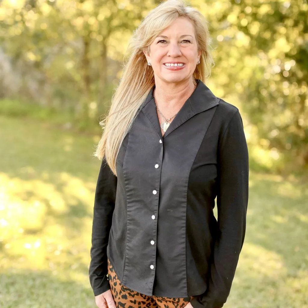 Meet Dr. Jennifer Hall Brunswick GA, Golden Isles Oral Surgery